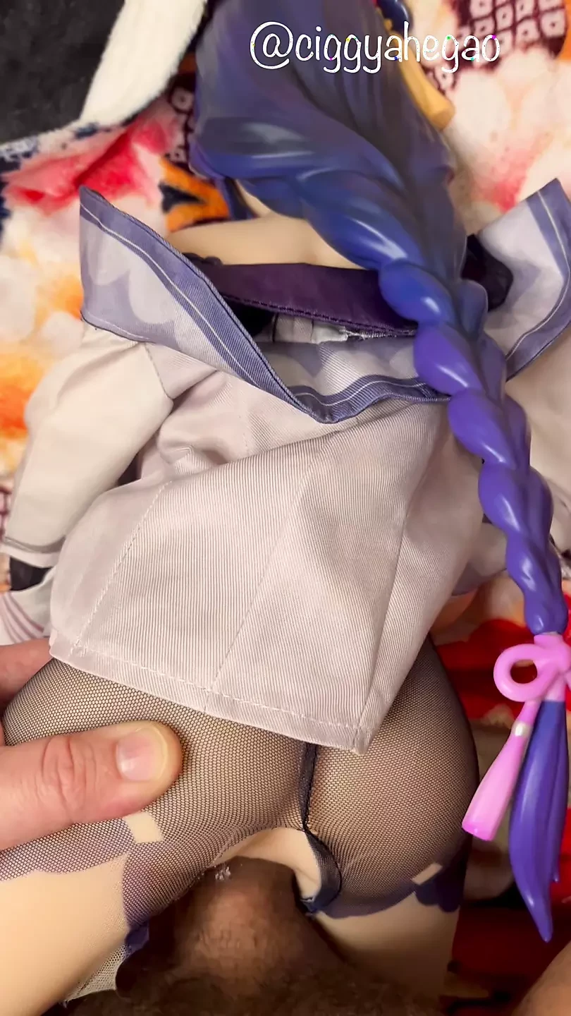 Simulador De Cocogoat Ganyu Obtiene Profunda Follada Y Corrida 65cm Mini Hentai Sex Doll