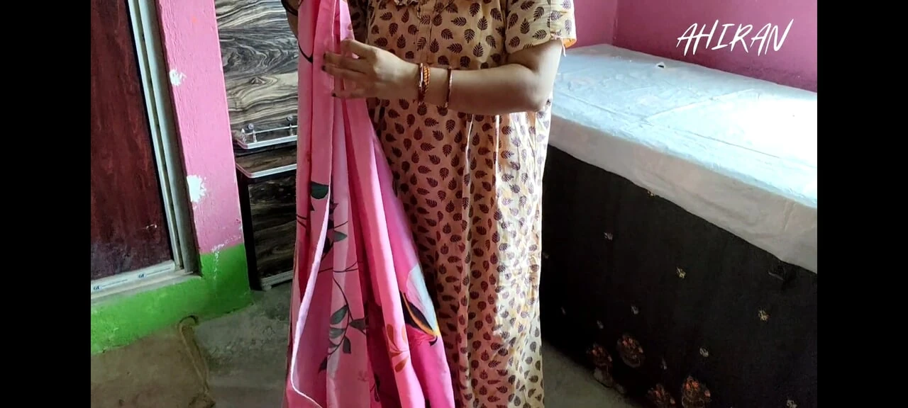 Indian Girl Folding Clothes In Her Bedroom And Porn Sex With Her Husband Review Ass And Vagina