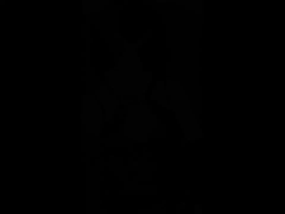 Tapette travestie dans une belle robe | xHamster