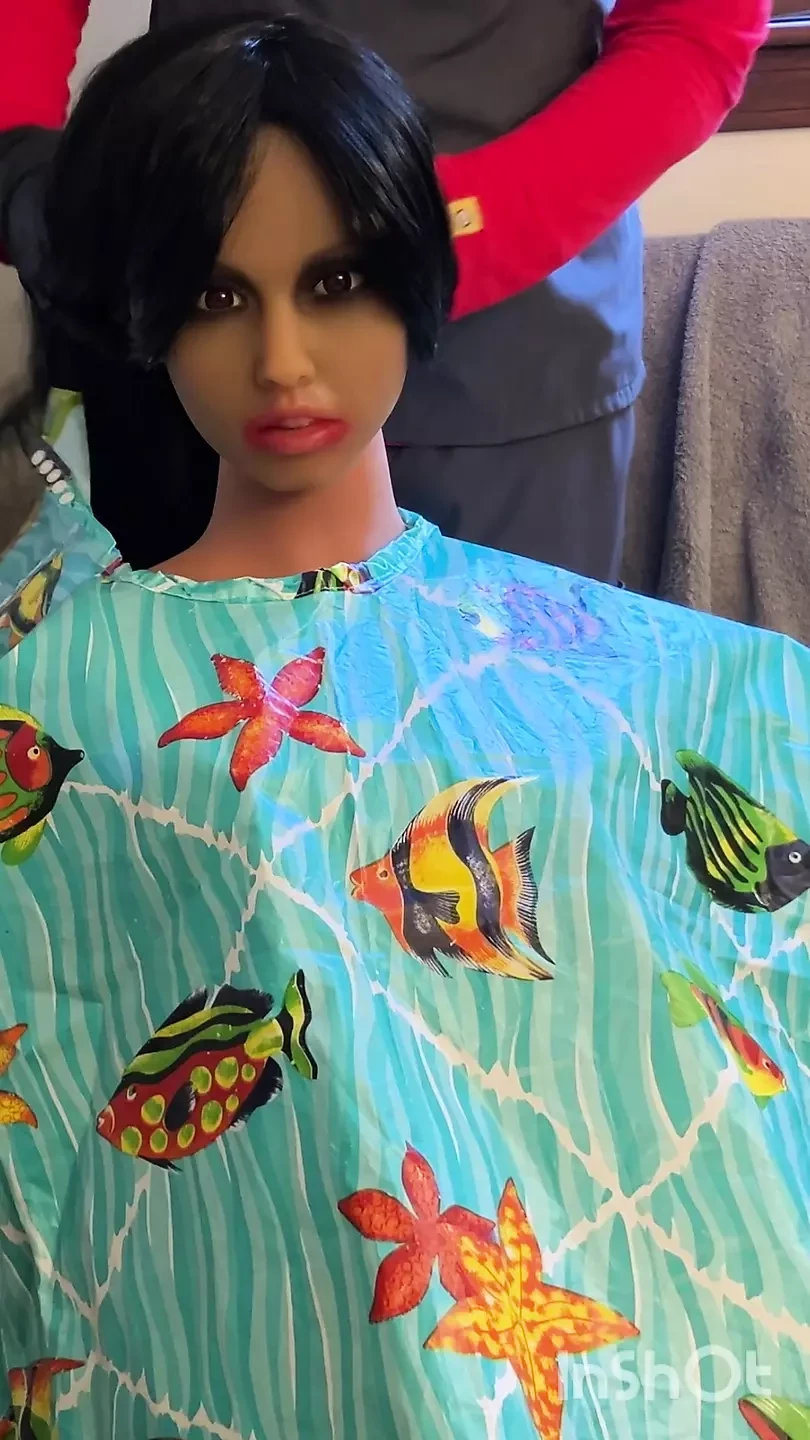 Chopping Down The Forest Ebony Doll Short Haircut At Home Shemale Sex