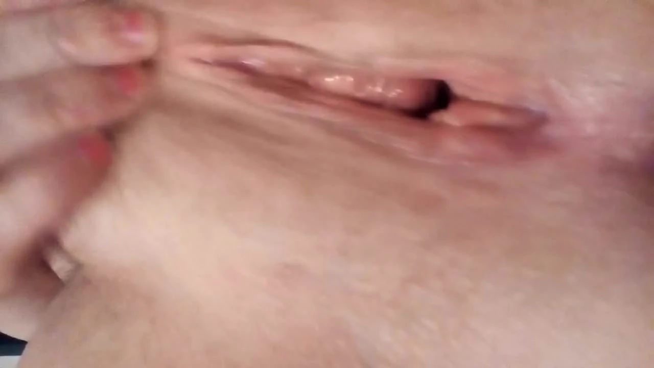Sexy Girl Shows Her Hot Hairy Pussy Xhamster 1445