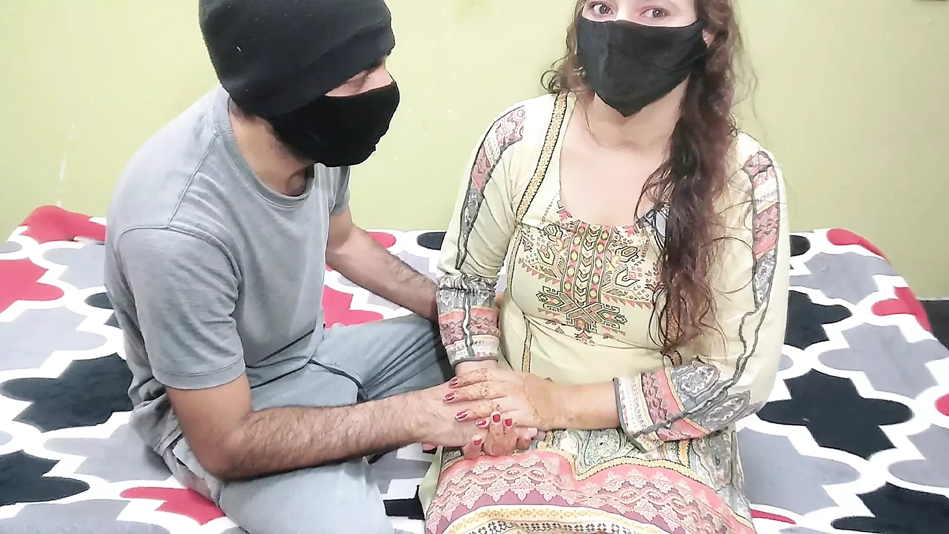 Dost Ki Wife Ny Mujhy Ghar Bulaya Aur Apni Chut Ki Aag Bhujai Indian