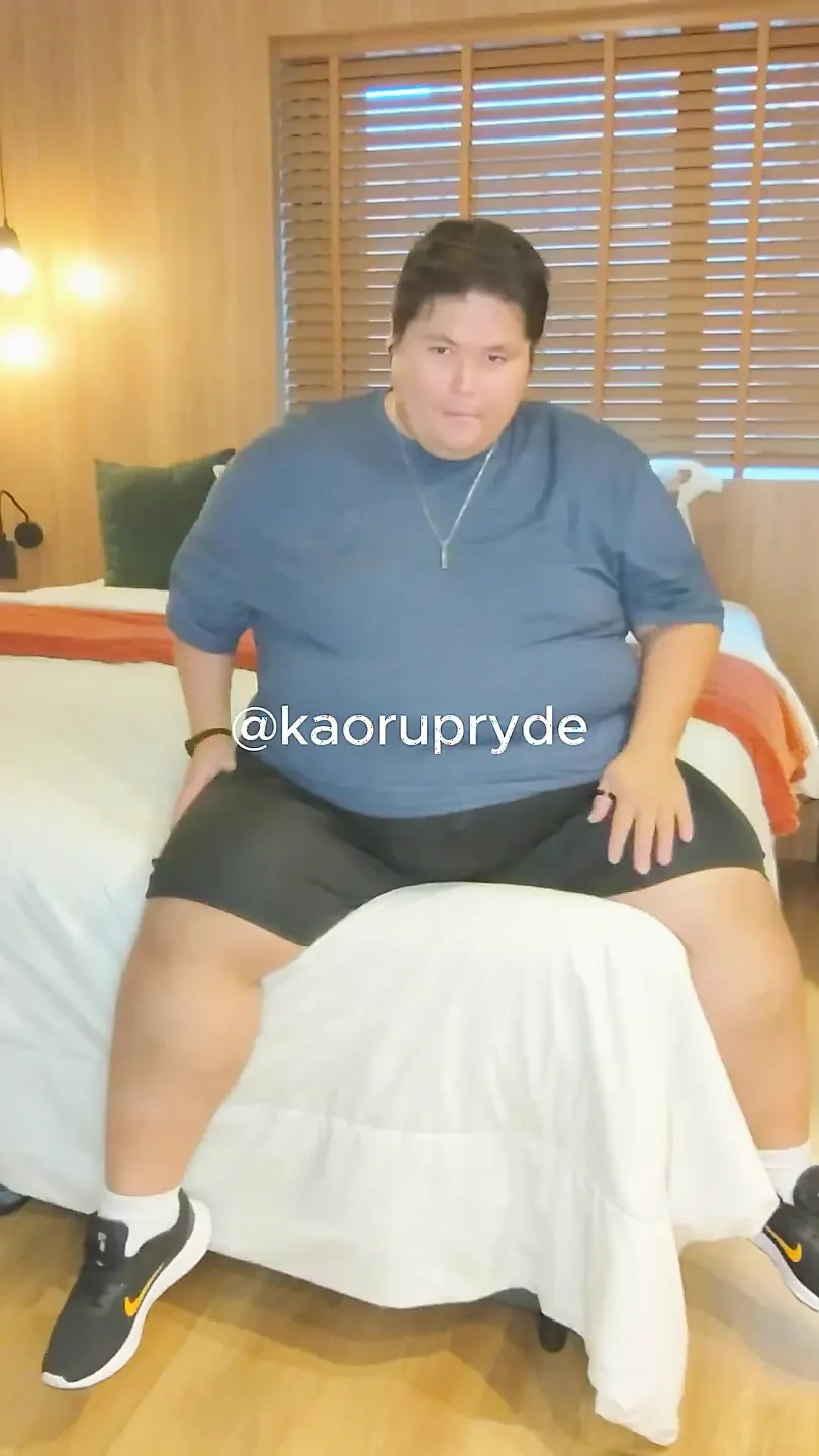 Die Porno Videos In Der Kategorie Schwuler Molliger Xhamster