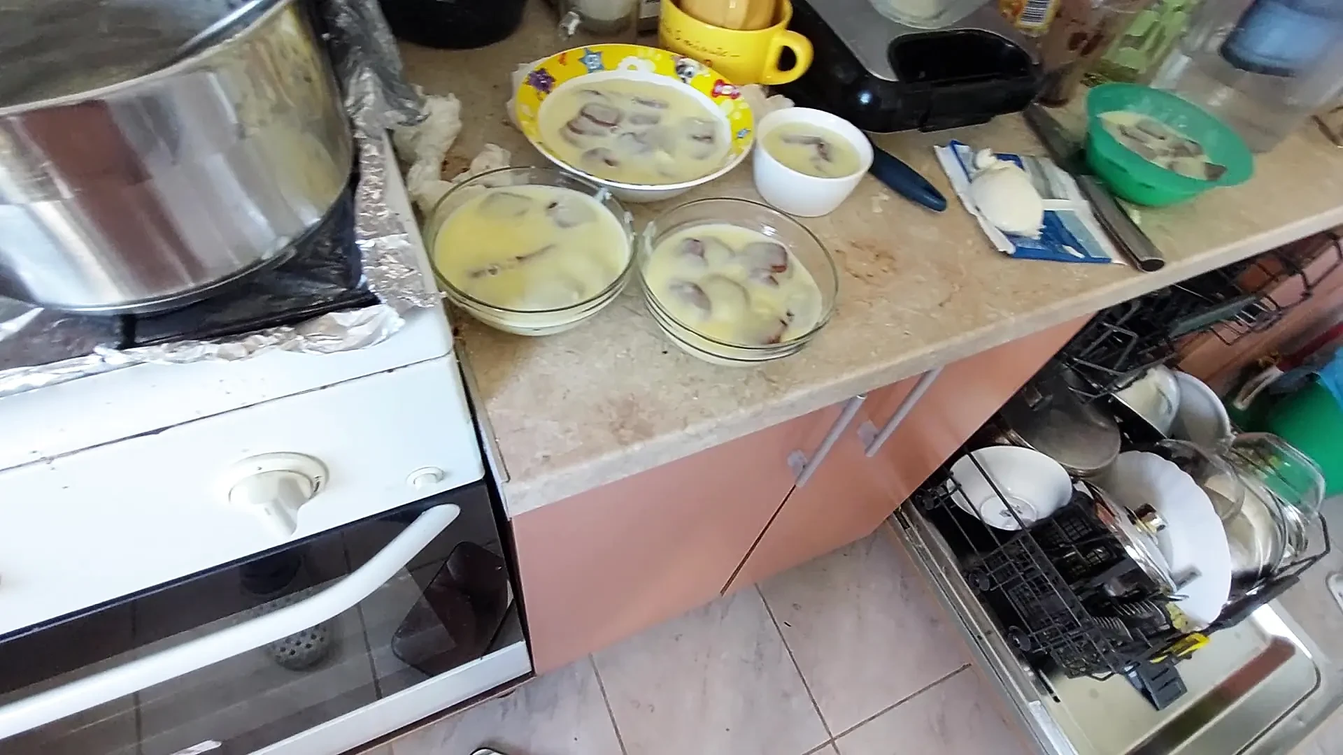 Sexy Nackte Frau Bereitet Essen In Der Küche Zu Xhamster 1538