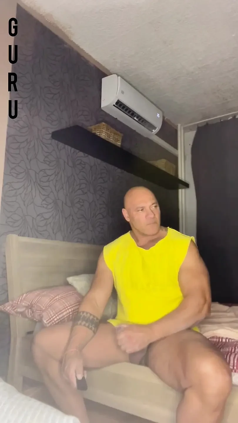 Mr Guru Solo Bodybuilder Friend Jerk Off Gay Man Porn By Faphouse 7087